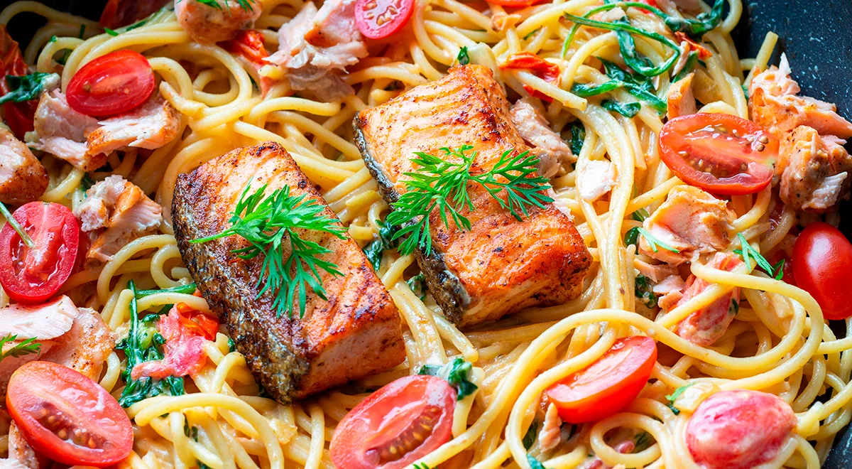 Creamy Salmon Spaghetti