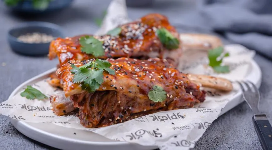 Beef Ribs in BBQ Sauce