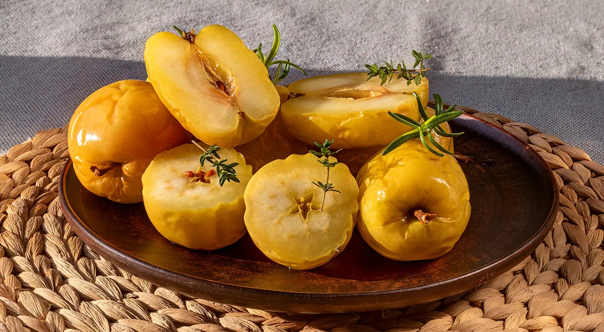 Homemade Pickled Apples