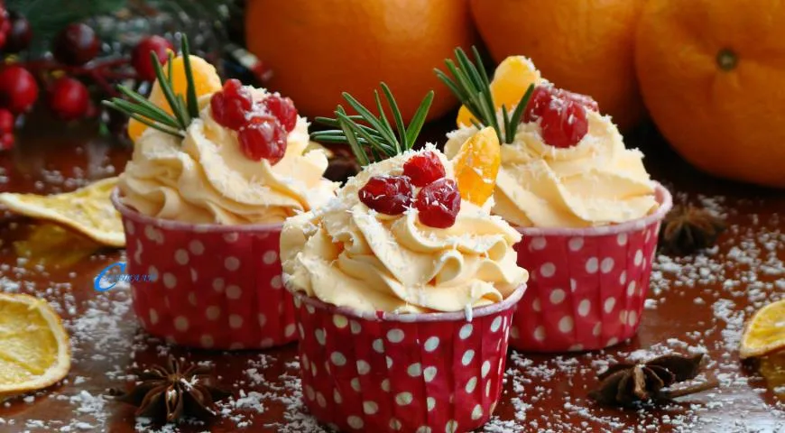 Mandarin Cupcakes